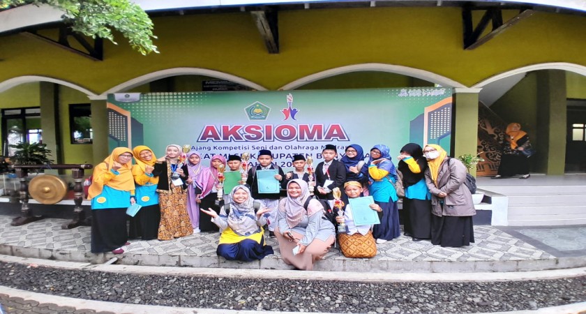 Maharaja Tampil Gemilang di AKSIOMA Cabang Seni Kabupaten Banyumas 2024 | MI Muhammadiyah Patikraja